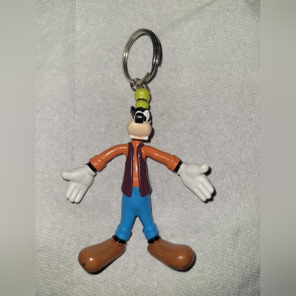Disney | Other | Vintage Bendable Goofy Keychain | Poshmark